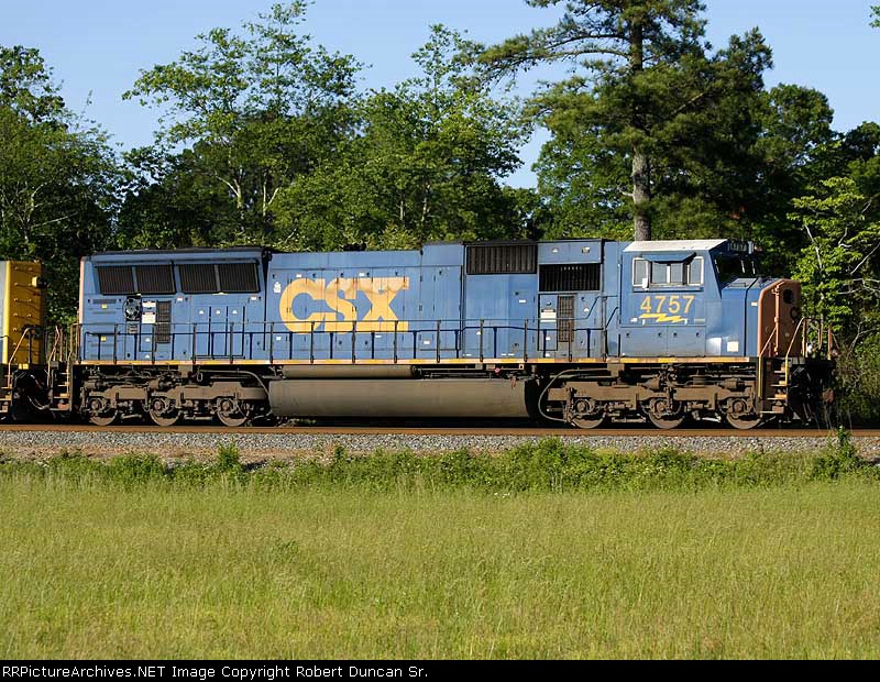 CSX 4757